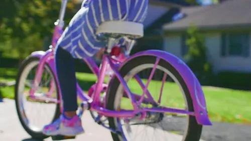 Au coeur du crime Joli vélo rose - Documentaire (2023)