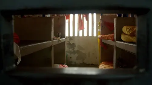 Derrière les barreaux Philippines : Prison pour femmes - Documentaire ...