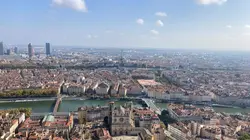 Programme TV du 21 décembre 2025 de 02h à 4h