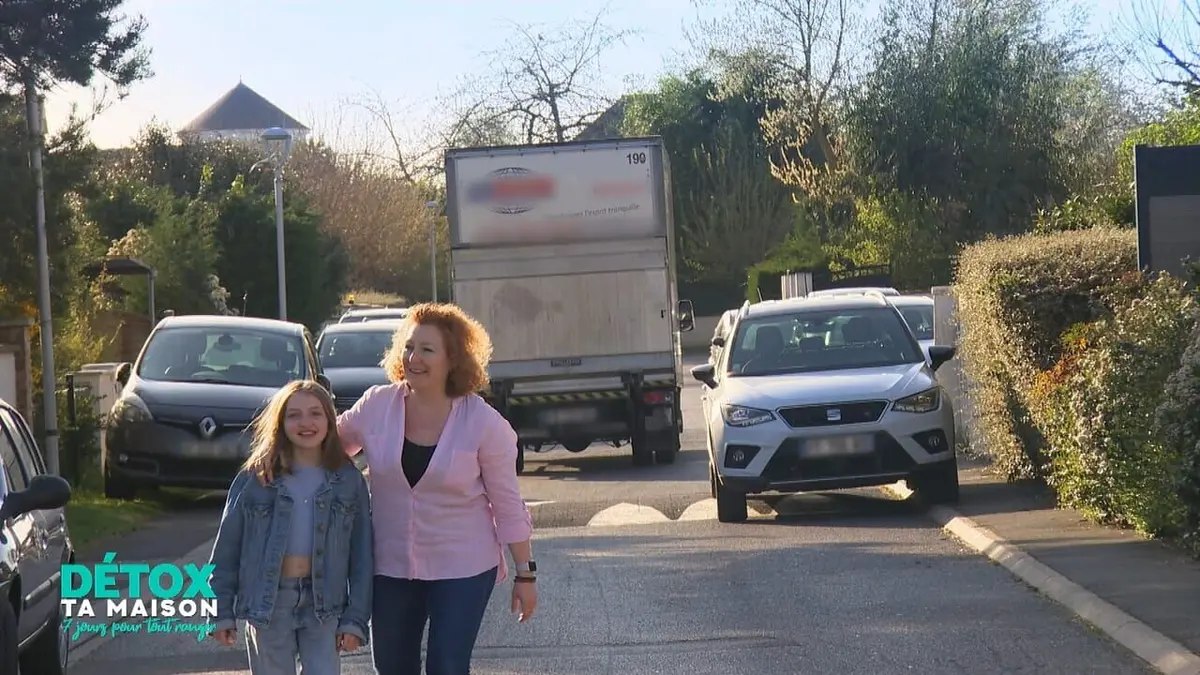 Détox ta maison, 7 jours pour tout ranger S02E01 Christelle, Evan ...