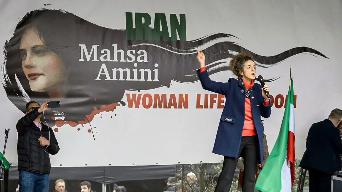 Femme, vie, liberté : une révolution iranienne - Documentaire