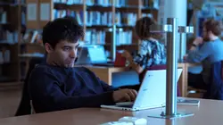 Programme TV du 21 décembre 2025 de 02h à 4h