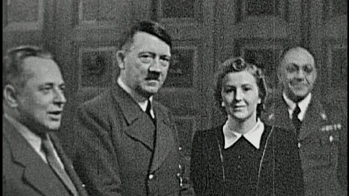 Les derniers secrets d'Hitler (Documentaire) où regarder TV, Replay ...