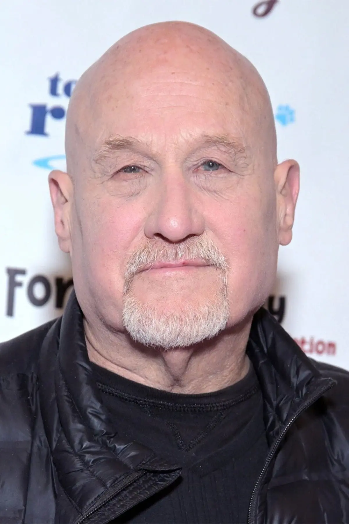 Mark Jones biographie, news, photos, vidéos et avis