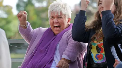 Flash replay du 28/12/2025 : Flash - S09 E01 - Un jour sans fin