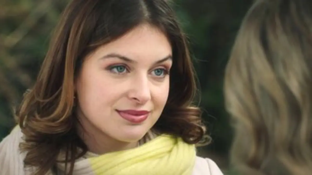 Ici tout commence replay du 02/02/2024 : ITC - [SPOILER] - Carla amoureuse de Bérénice