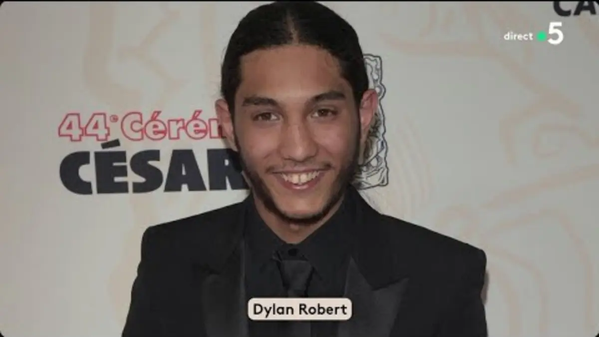 Replay C à vous du 12/12/2023 : L’acteur césarisé Dylan Robert mis en ...