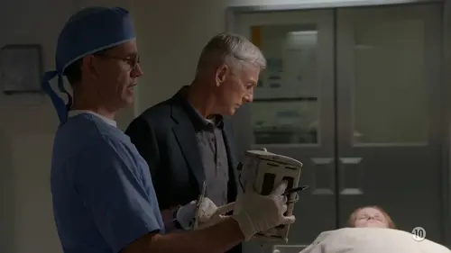 NCIS replay du 24/05/2026 : NCIS : S17 E4 - L'honneur du soldat