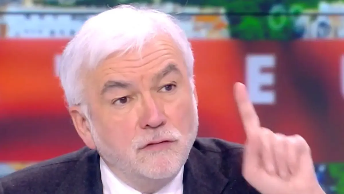 L'heure des Pros 2 replay du 20/01/2026 : "Pourquoi TF1 n’a pas parlé ...
