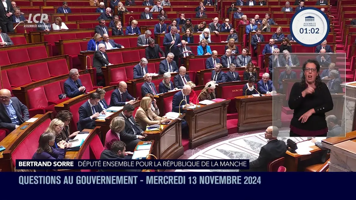 La Chaîne parlementaire replay du 13/11/2024 : Questions au ...