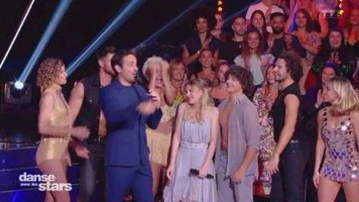 Replay Danse avec les stars du 16/09/2022 : Danse avec les Stars 2022 – Carla Lazzari et Pierre ...