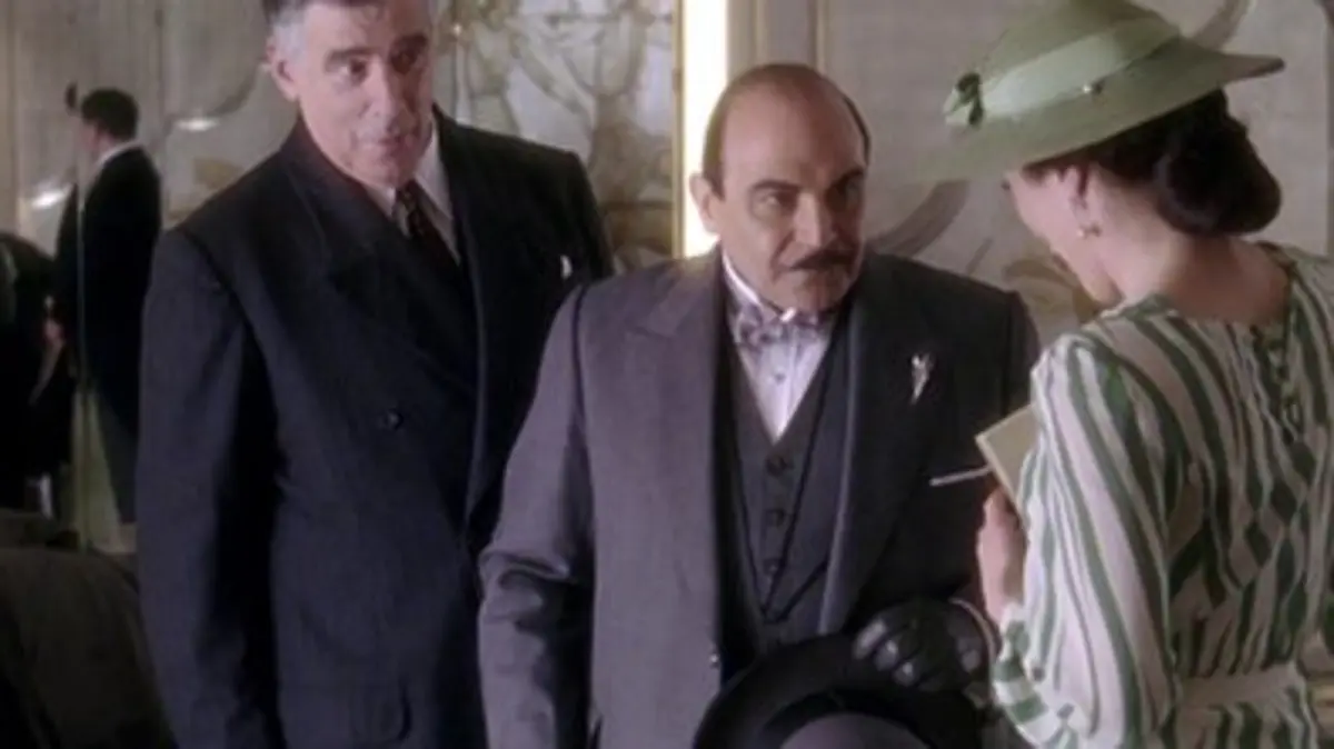 Replay Hercule Poirot du 24/02/2025 : Hercule Poirot - S12 E01 - Le ...