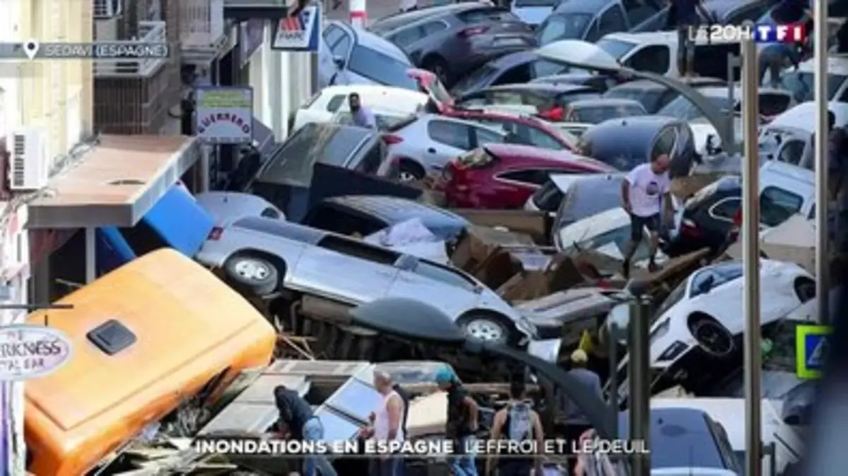 Replay Journal de TF1 du 31/10/2024 : Inondations en Espagne : l’effroi et le deuil