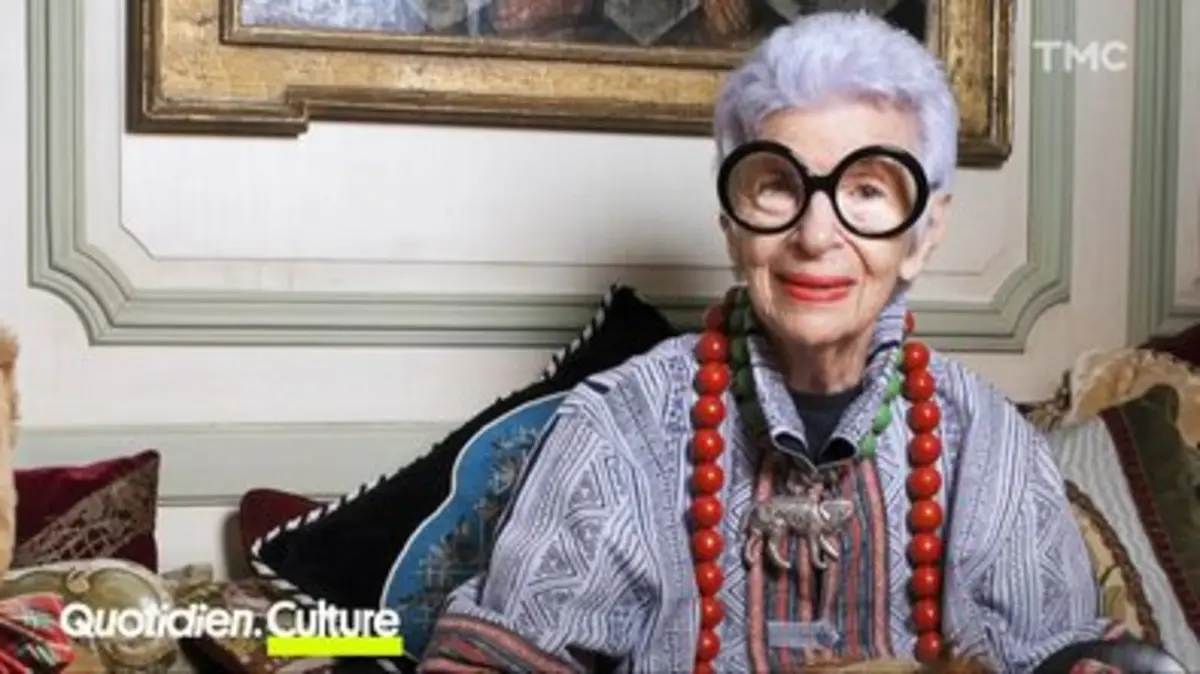 Replay Quotidien du 04/03/2024 : La Culture : Iris Apfel, l’oiseau de paradis