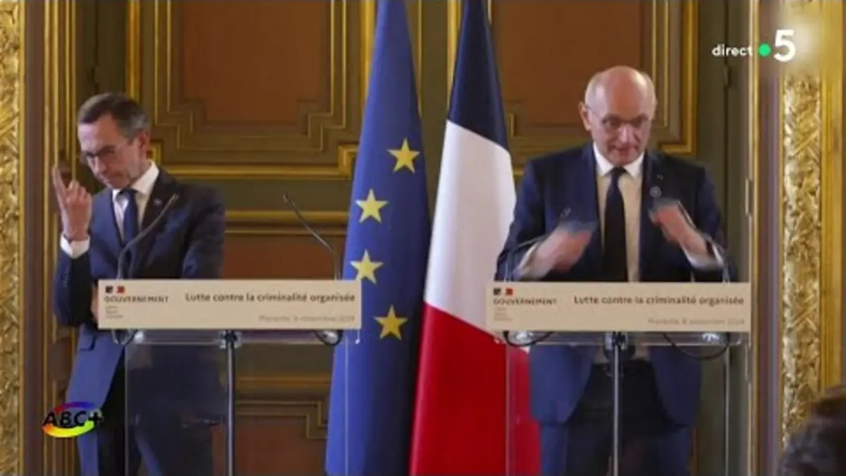 Replay C à vous du 08/11/2024 : Le retour de Migaud et Nono - ABC de Bertrand Chameroy - C à ...