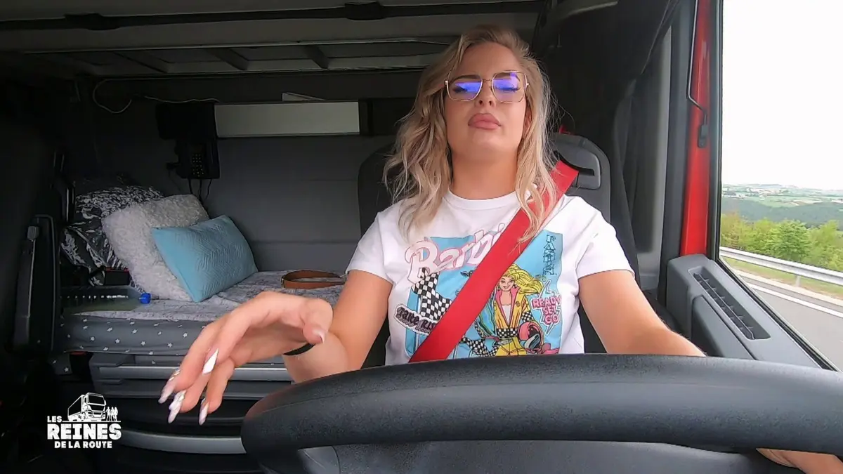 Replay Les reines de la route du 17/03/2024 : Les reines de la route : S3 E2