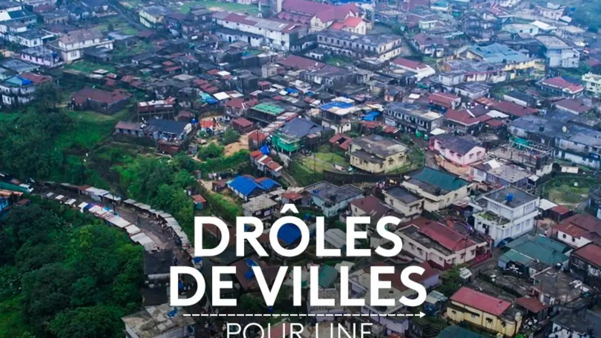 Replay Drôles de villes pour une rencontre du 24/08/2022 : Mawsynram (Inde)