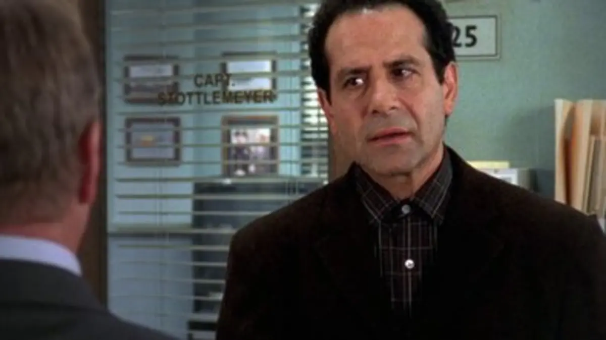 Replay Monk du 07/05/2024 : Monk - S03 E10 - Monk cherche une remplaçante