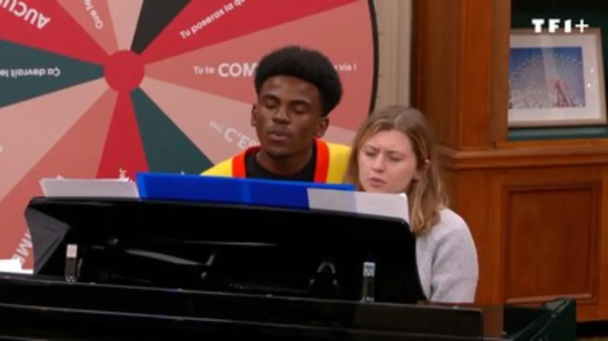 Replay Star Academy du 25/11/2024 : Star Academy 2024 - Franck et Marine en duo sur "Encore un ...